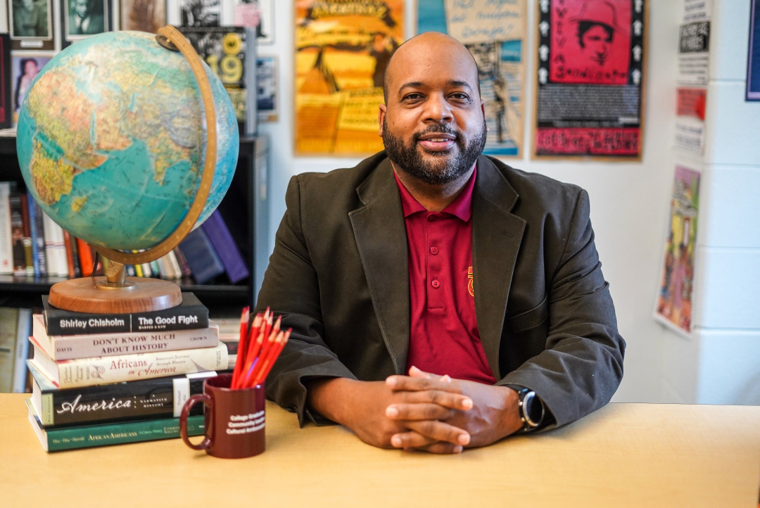 West Side social studies teacher wins Golden Apple - Austin Weekly News