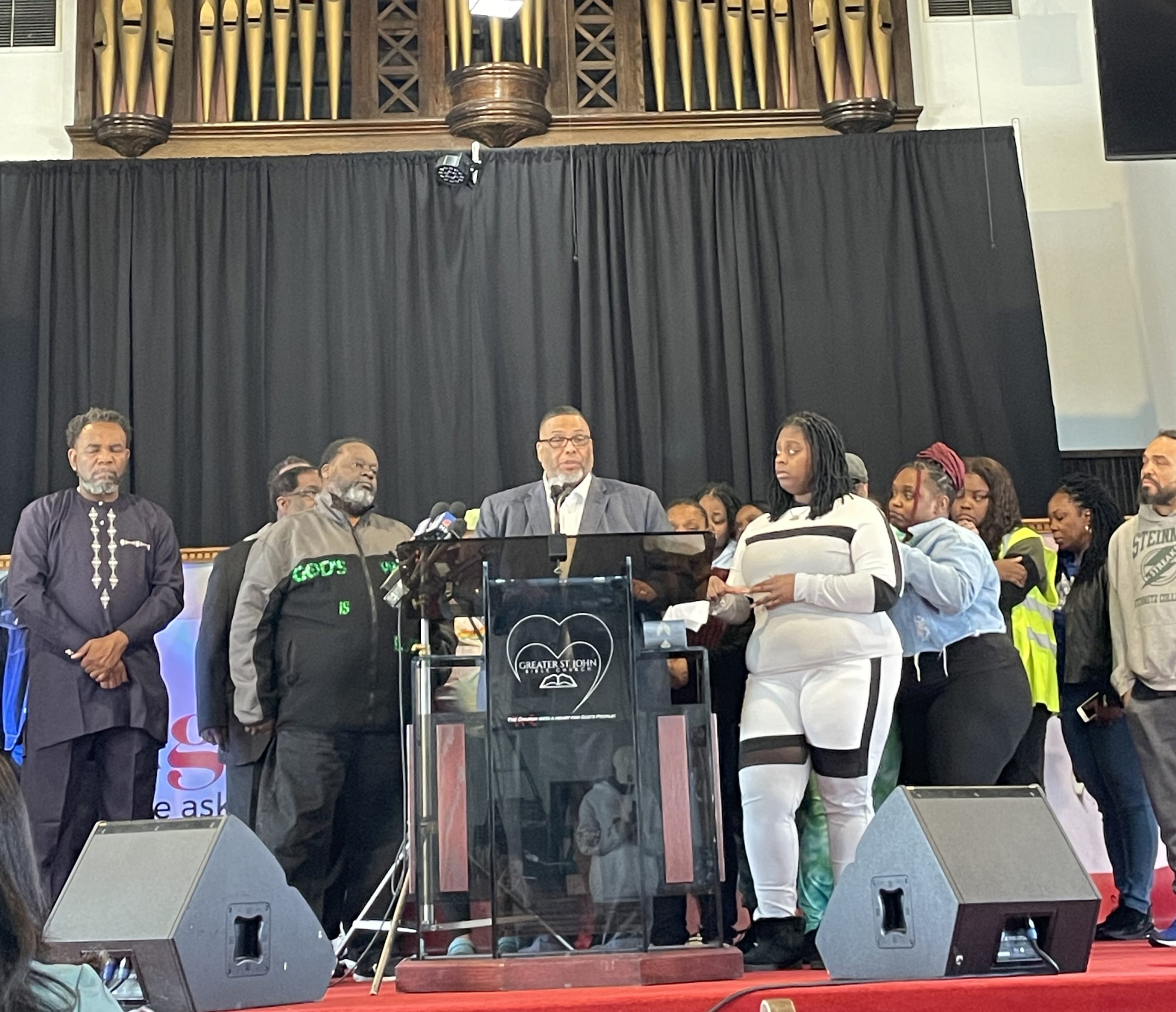 Pastor leads call after church member murdered in Austin - Austin ...